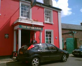 Kings Arms Tring Hertfordshire HP23 6BE Pub Details